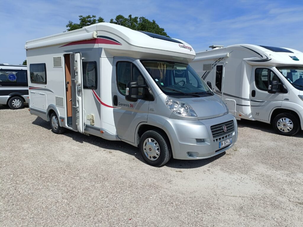 Challenger Genesis 36 - Used motorhome for sale in France