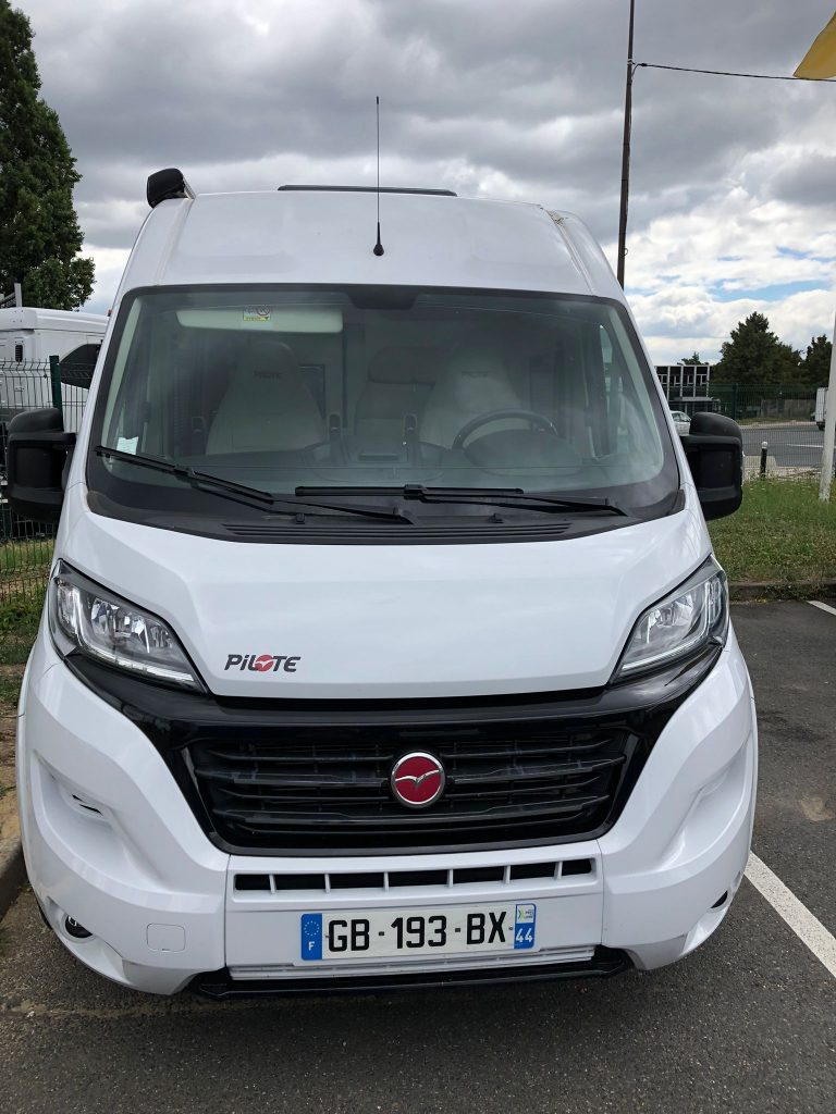 Pilote V600G - Used motorhome for sale in France
